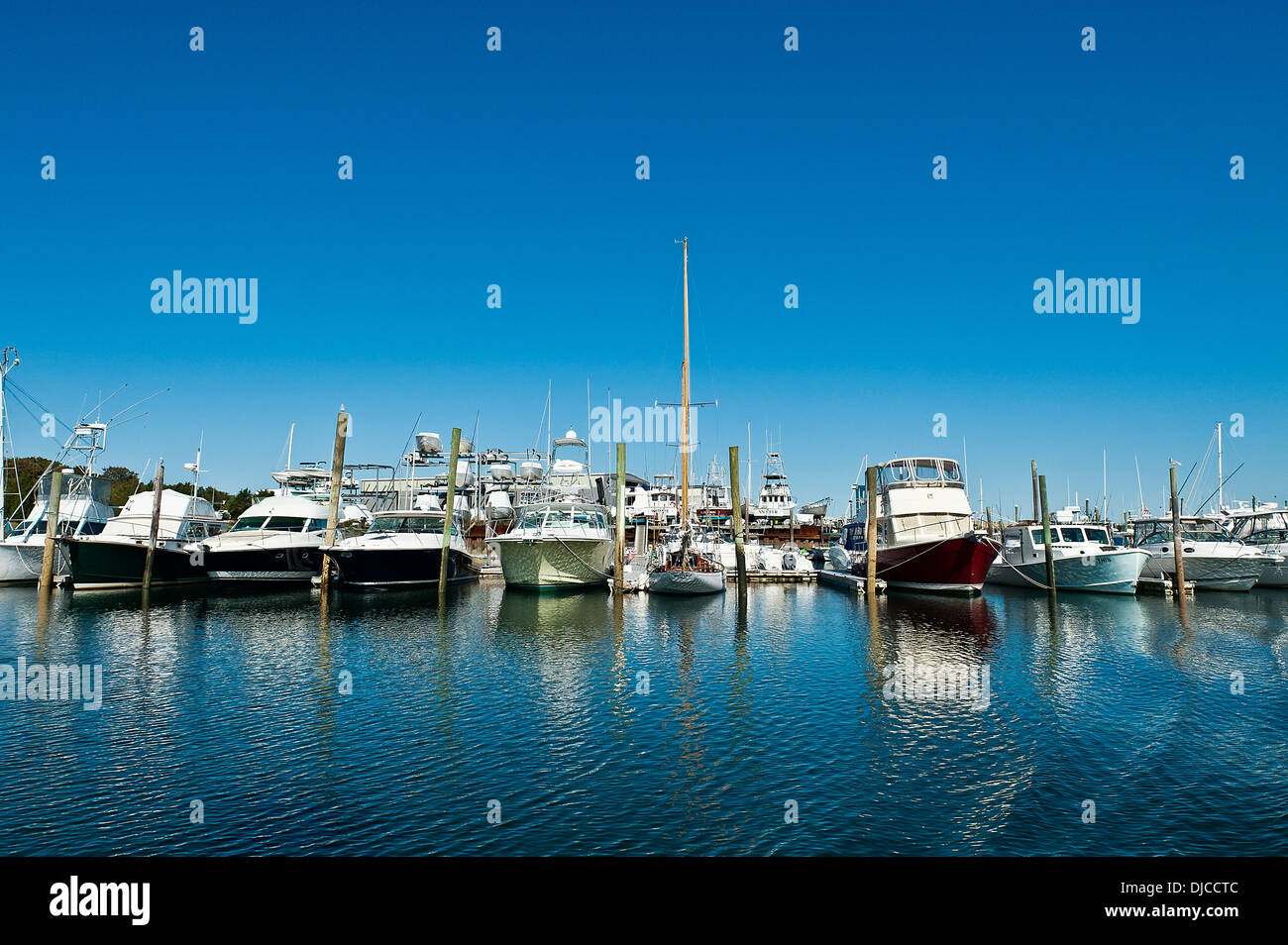 Sesuit harbor hi-res stock photography and images - Alamy