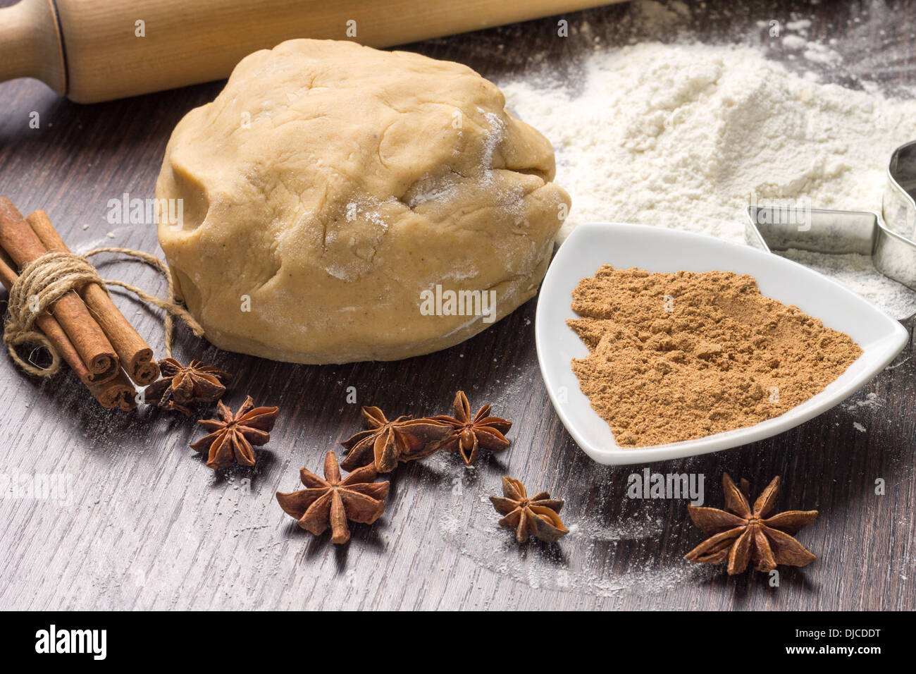 Flour and spices hi-res stock photography and images - Alamy