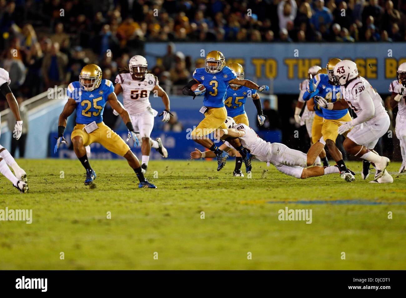 Darius bell hi-res stock photography and images - Alamy