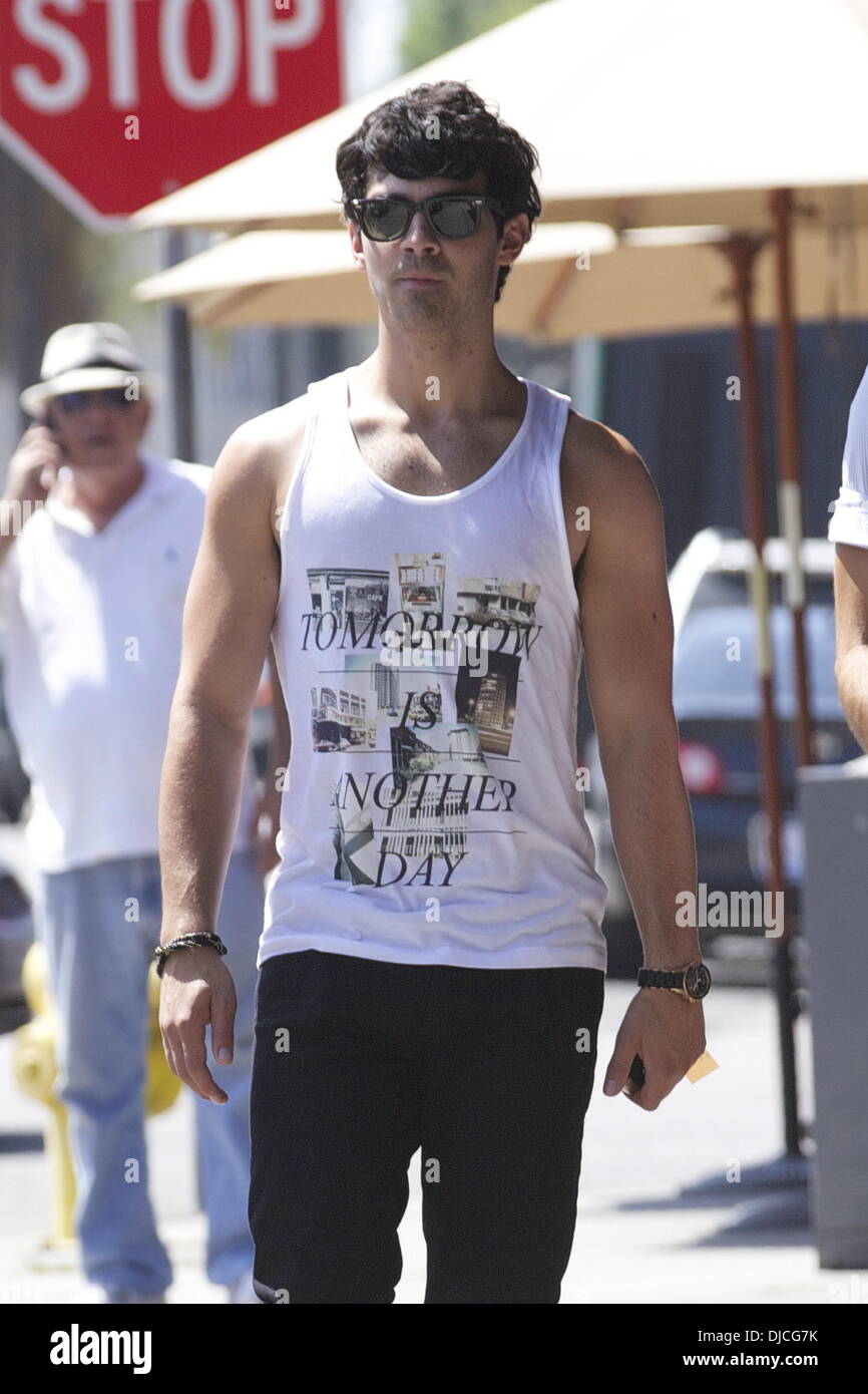 Joe Jonas wears a tank top while out for breakfast in West Hollywood ...
