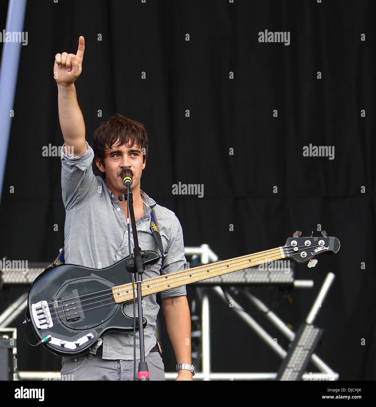 Chris Batten, Enter Shikari Reading Festival 2012 - Day One ...