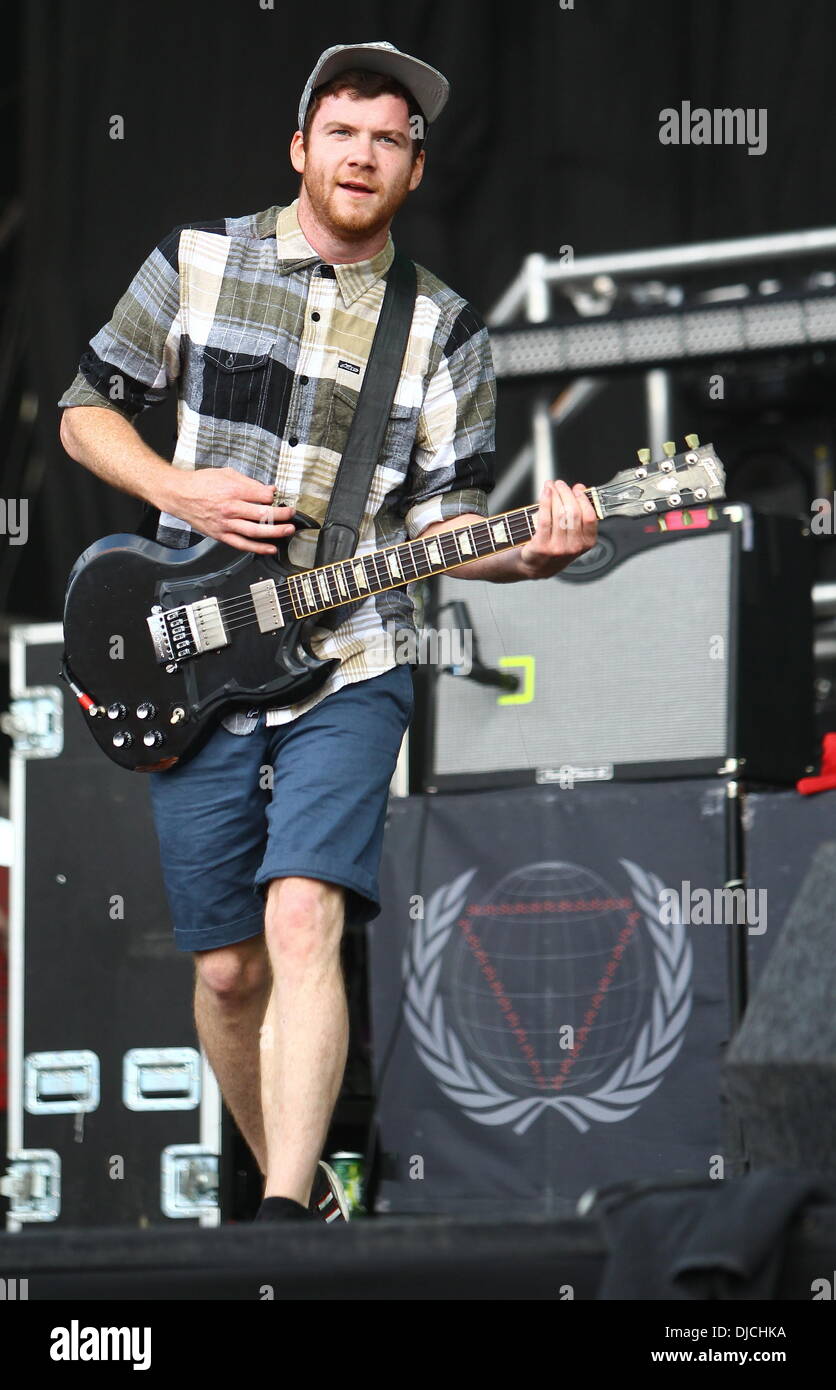 Liam "Rory" Clewlow, Enter Shikari Reading Festival 2012 - Day One ...