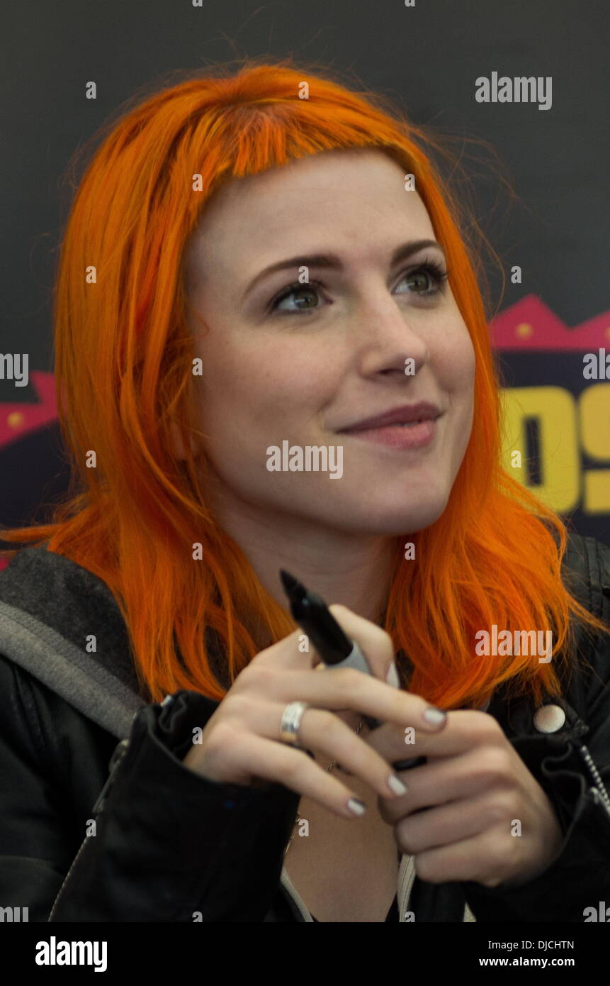 Hayley Williams Leeds Festival 2012 held at Bramham Park - Performances ...