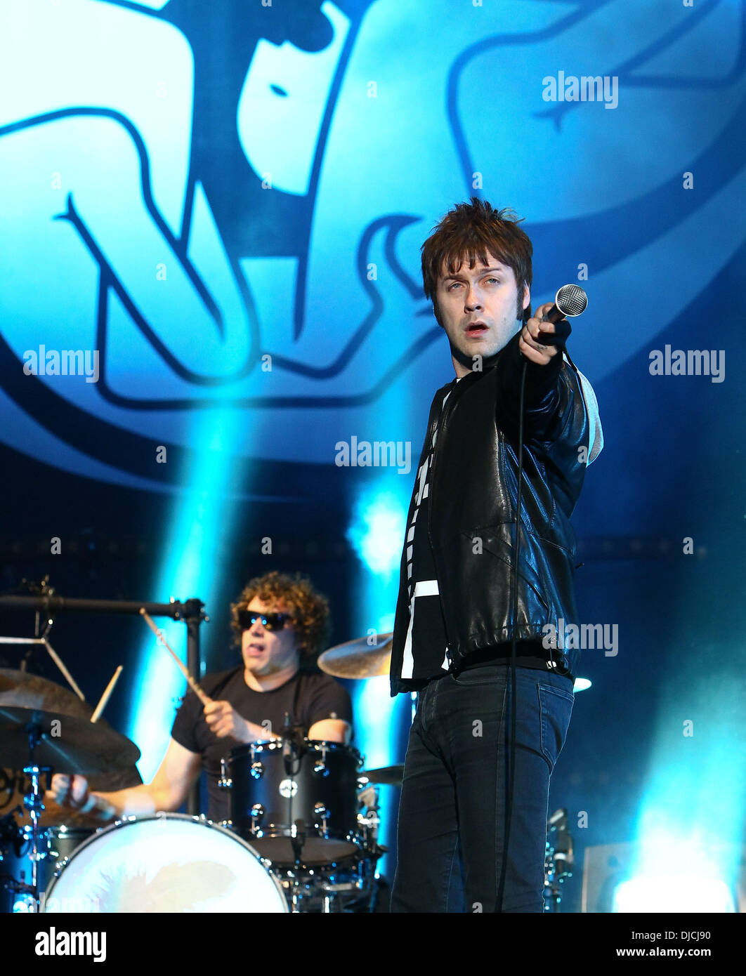 Tom Meighan of Kasabian Reading Festival 2012 - Day One - Performances ...