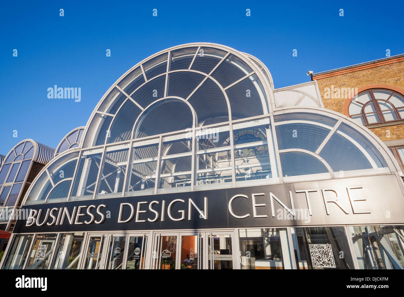 Islington business design centre hi-res stock photography and images ...