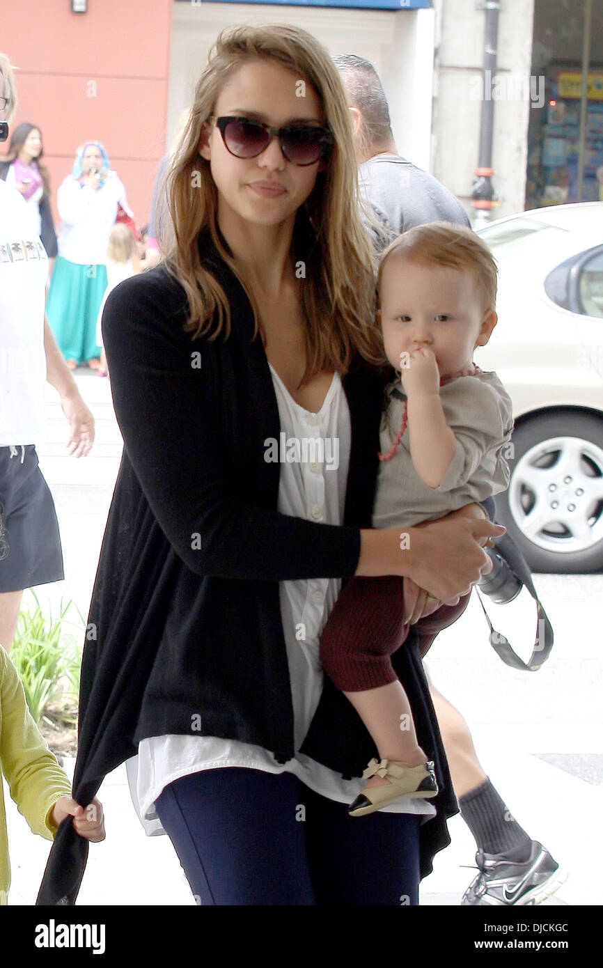 Jessica Alba and Haven Garner Warren Jessica Alba goes out to lunch ...