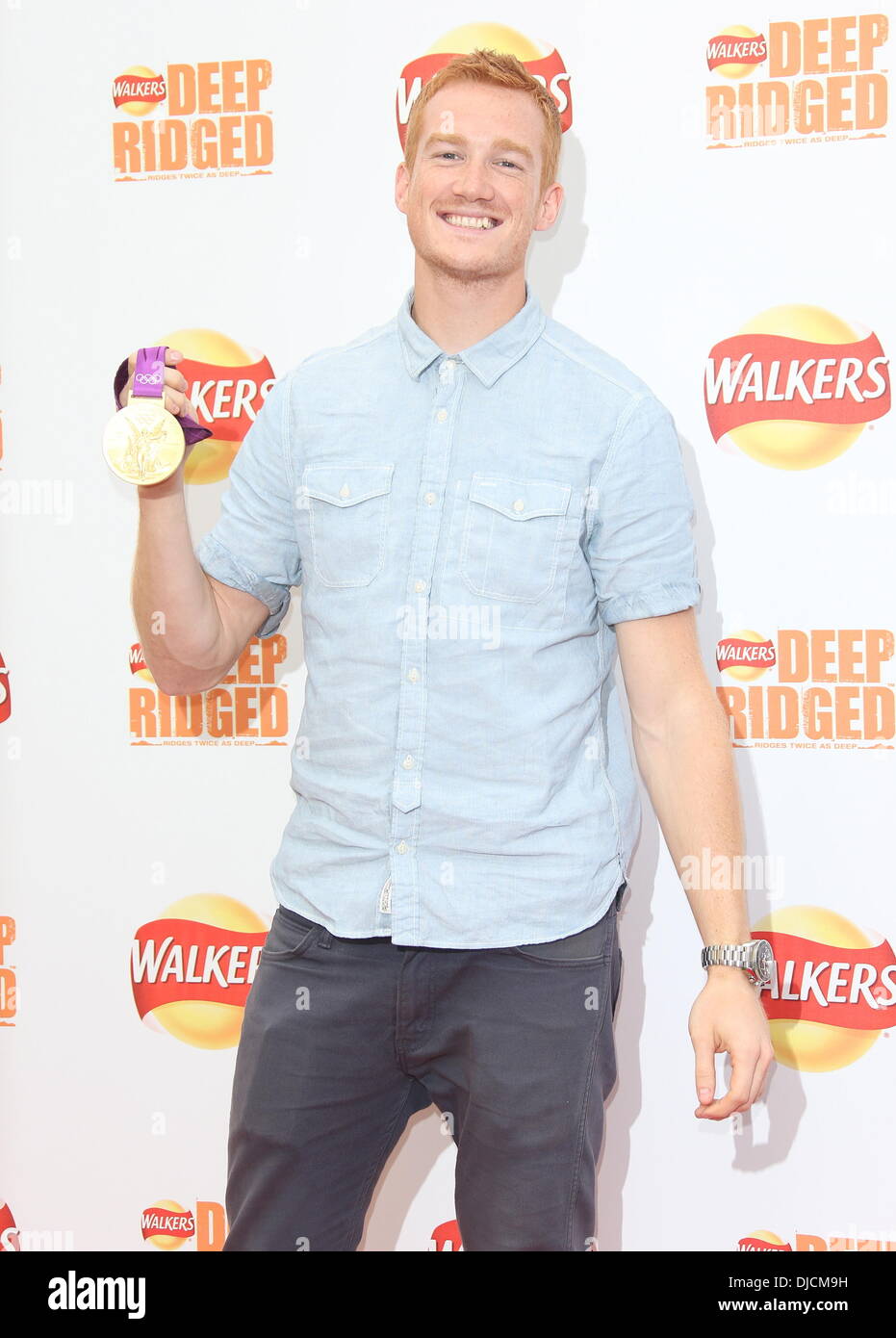 Greg Rutherford Walker's deep ridged crisps - Britain's tallest ...