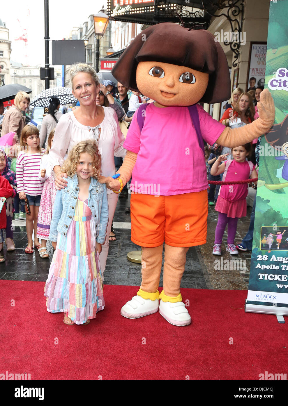 Lucy Benjamin and daughter Bessie Celebrity & Press Performance of ...