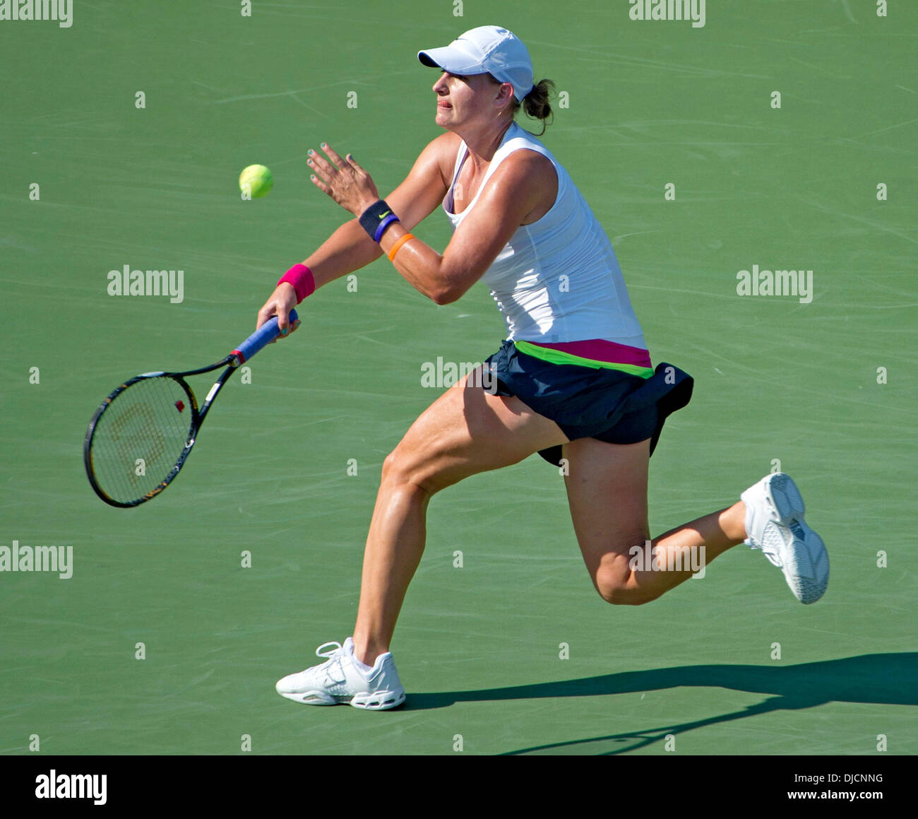 Mallory Burdette US Open 2012 Women's Match - Maria Sharapova vs ...