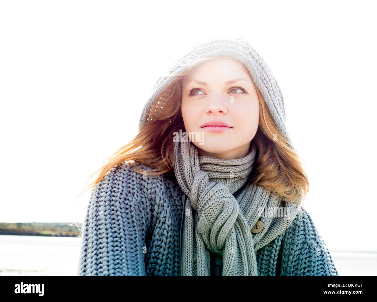 Woman wearing a scarf hi-res stock photography and images - Alamy