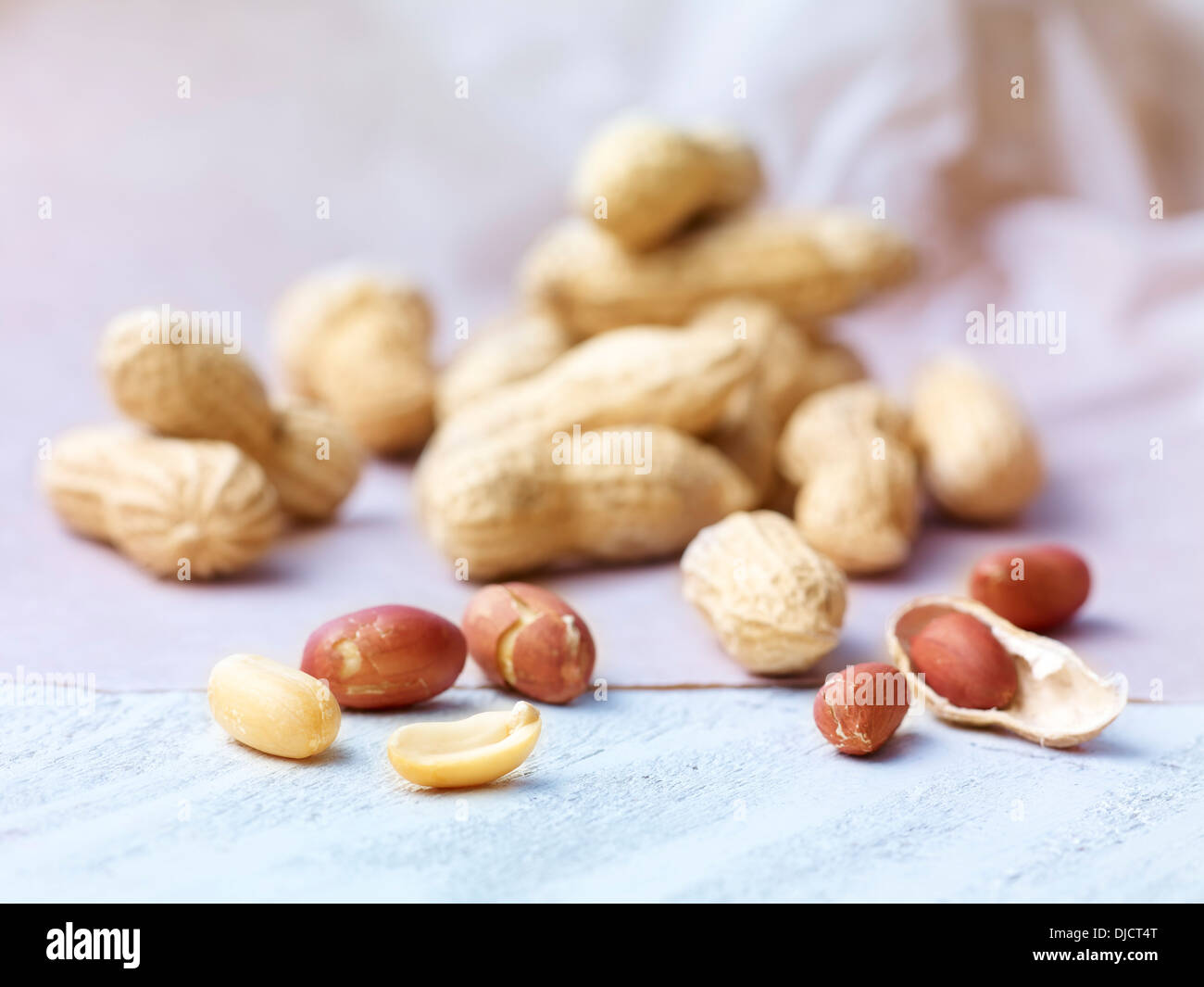 Peanuts, studio shot Stock Photo - Alamy