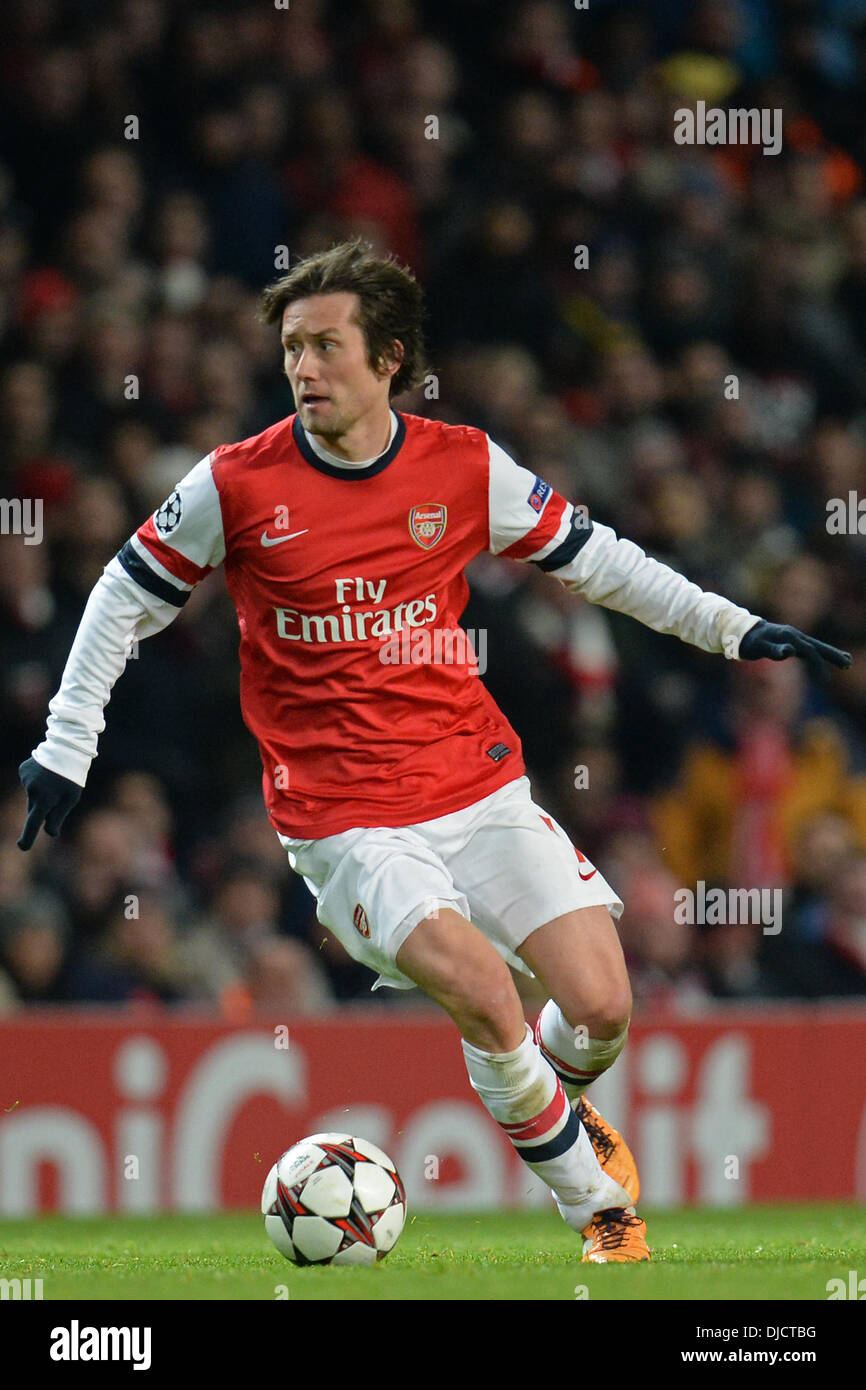 Emirates stadium tomas rosicky hi-res stock photography and images - Alamy