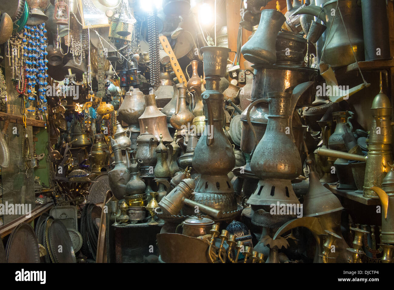 Traditional shop. Jerusalem, Israel Stock Photo - Alamy