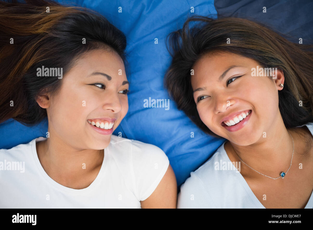 Young women 20s hi-res stock photography and images - Alamy