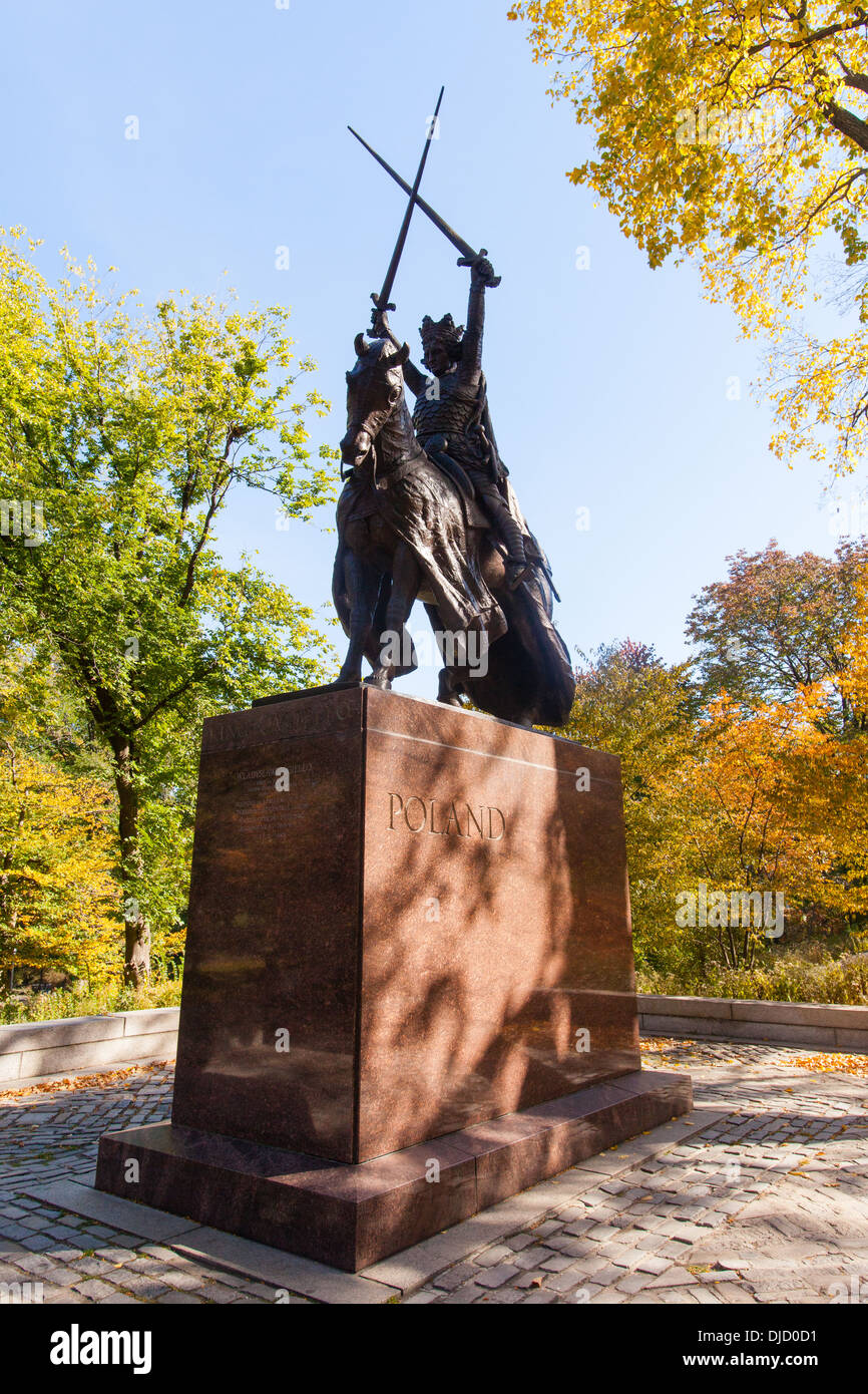 Statue of king jagiello of poland in central park hi-res stock ...