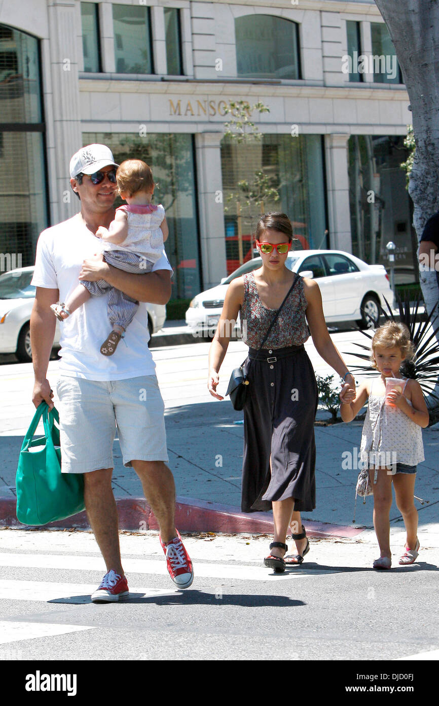 Jessica Alba, Cash Warren, Haven Garner Warren and Honor Marie Warren ...