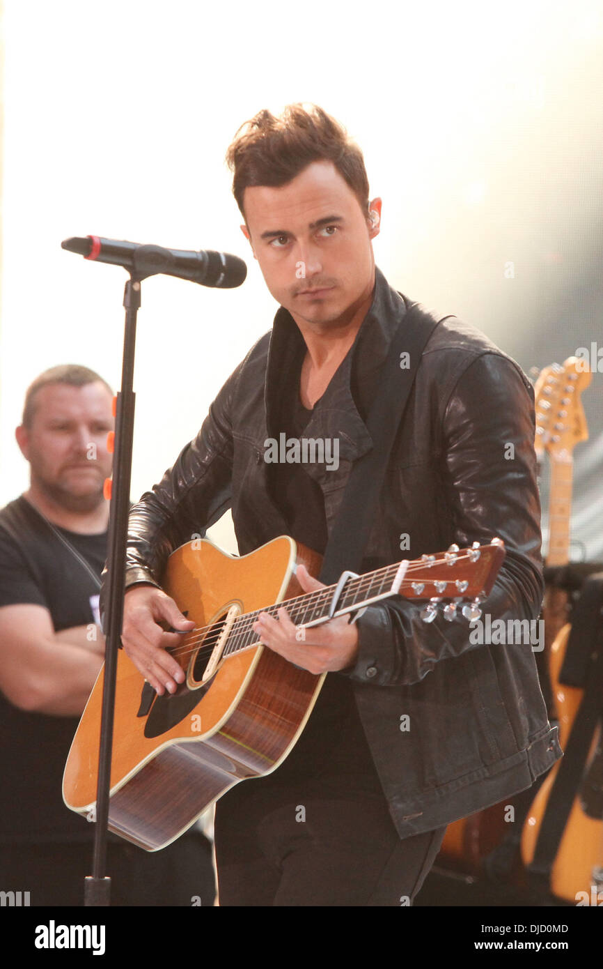 Joe King NBC Toyota Concert Series presents The Fray at Rockefeller ...