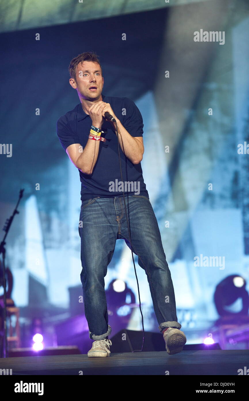 Blur performs on stage during the BT London Live closing ceremony ...