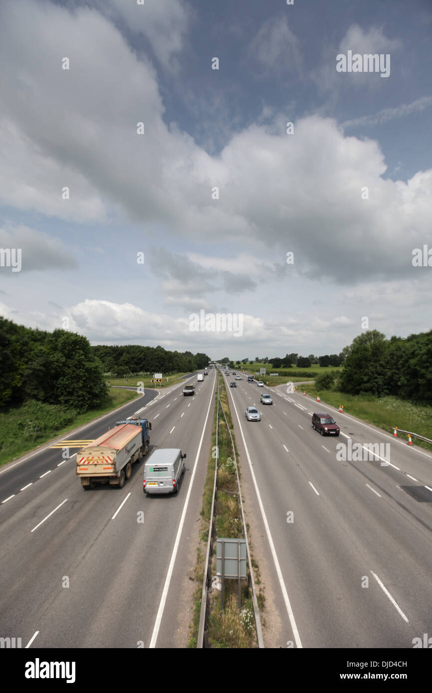 A14 DUAL CARRIAGEWAY ROAD IN CAMBRIDGE Stock Photo - Alamy