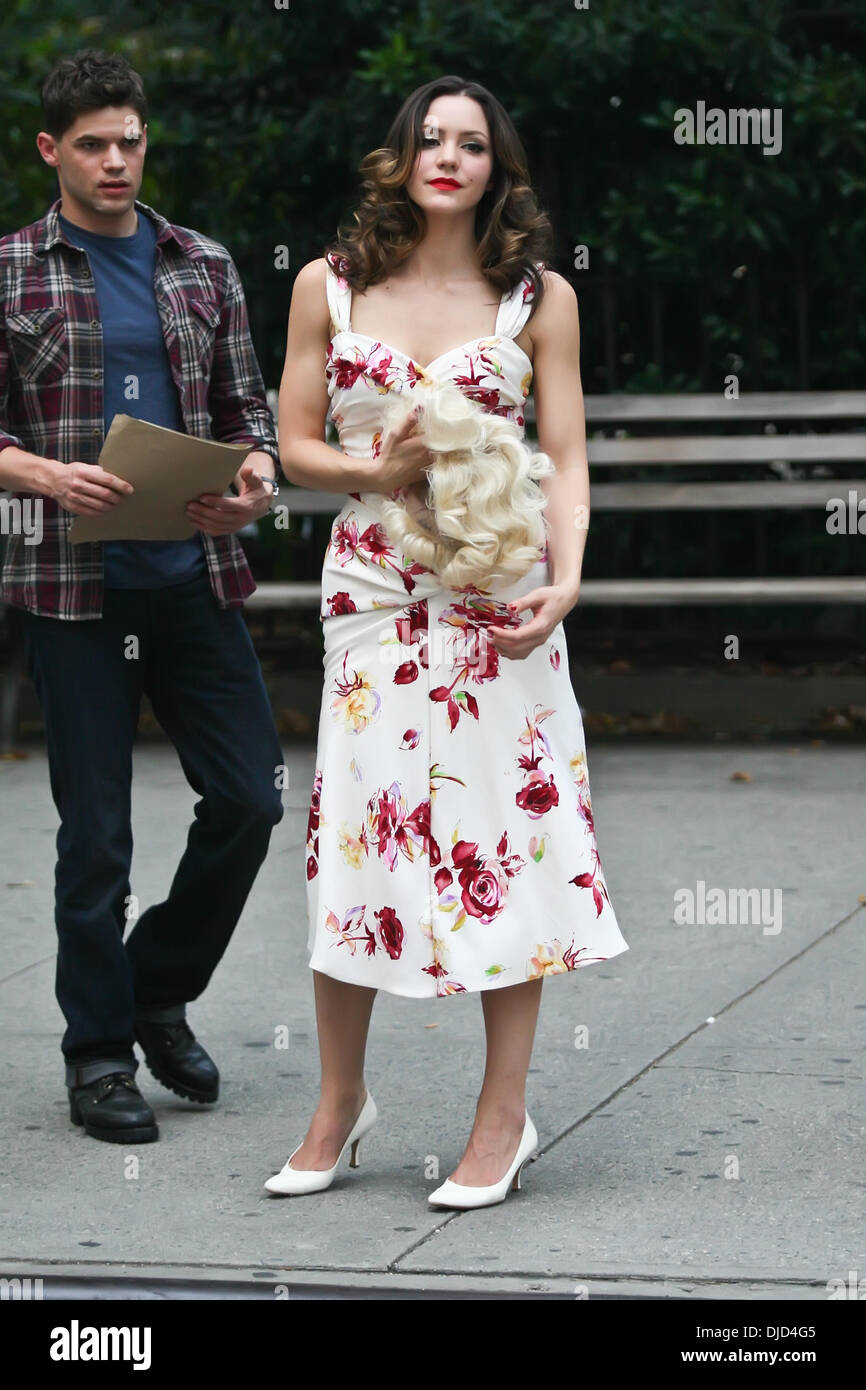 Katharine McPhee and Jeremy Jordan filming on the set of her new NBC ...