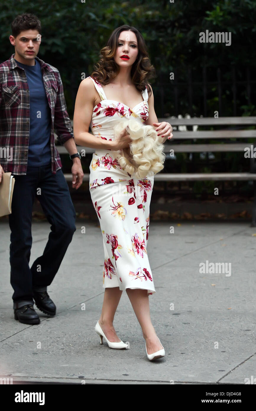 Katharine McPhee and Jeremy Jordan filming on the set of her new NBC ...