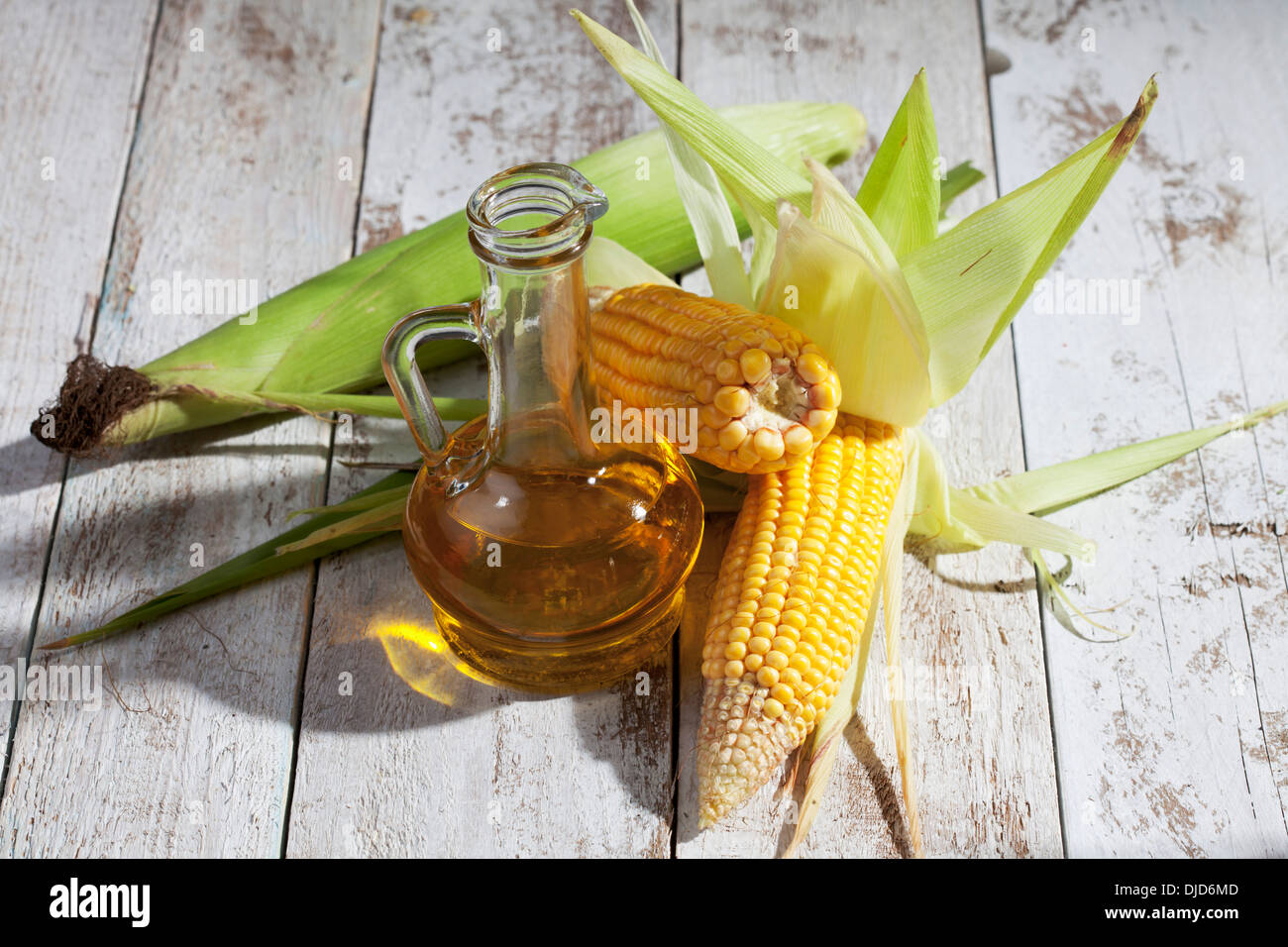Corn cobs and corn oil Stock Photo - Alamy