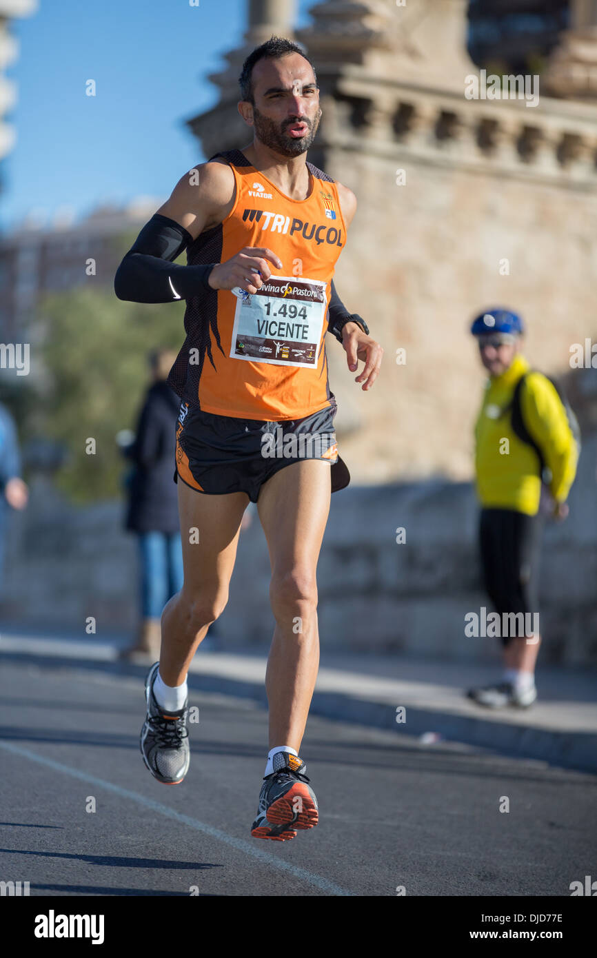Blind athlete hi-res stock photography and images - Alamy