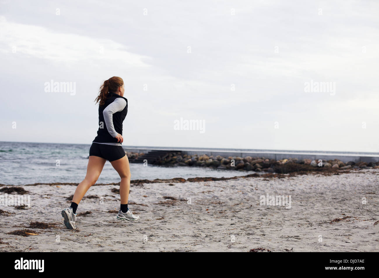 Girl fitness model hi-res stock photography and images - Alamy