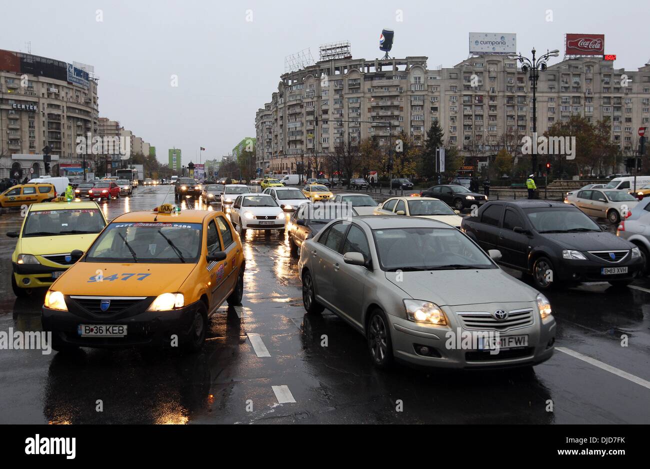 Bucharest traffic city centre hi-res stock photography and images - Alamy
