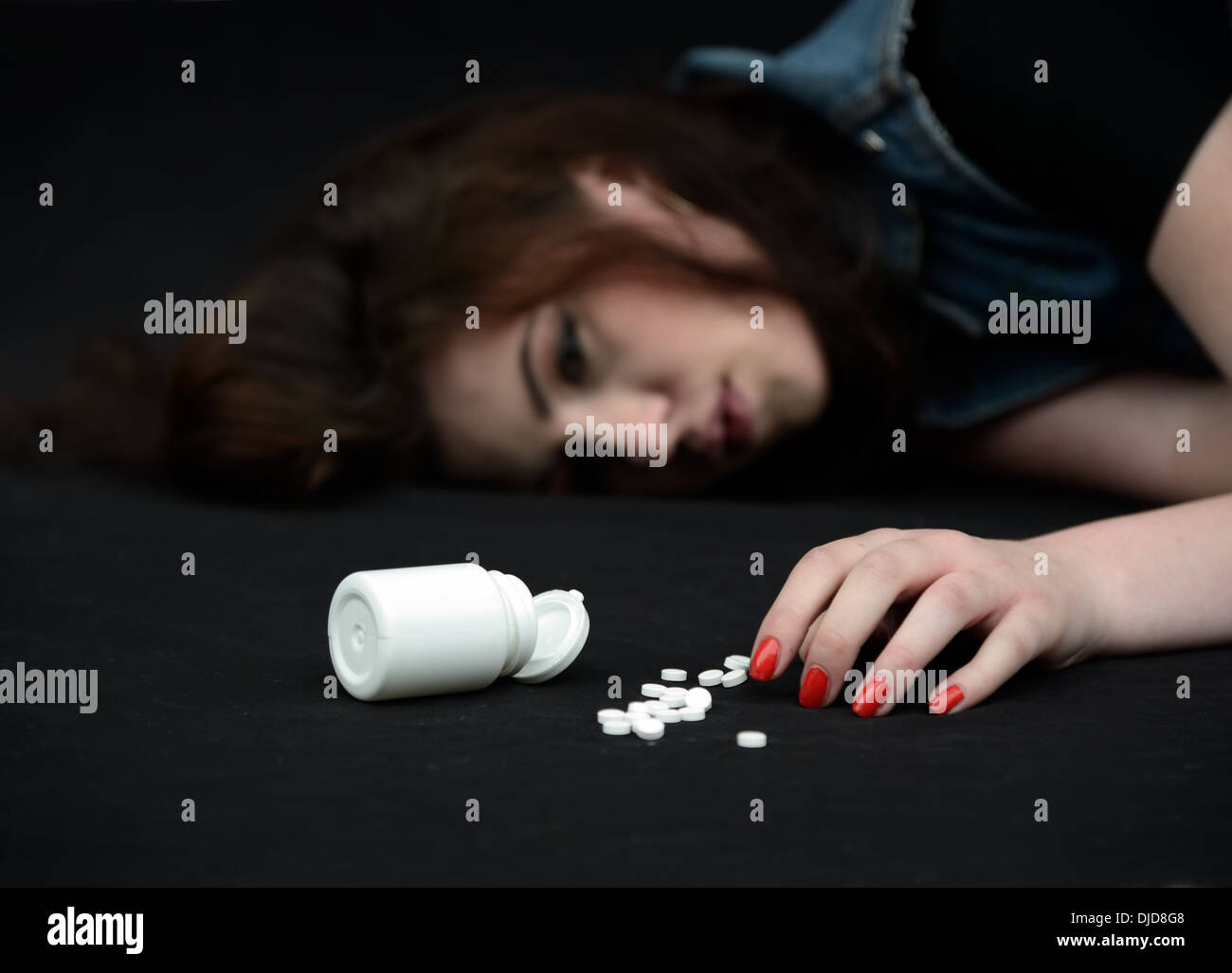 Suicide poison hi-res stock photography and images - Alamy