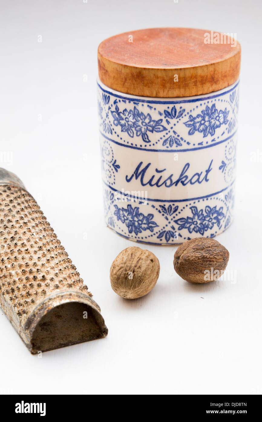 Word nutmeg hi-res stock photography and images - Alamy