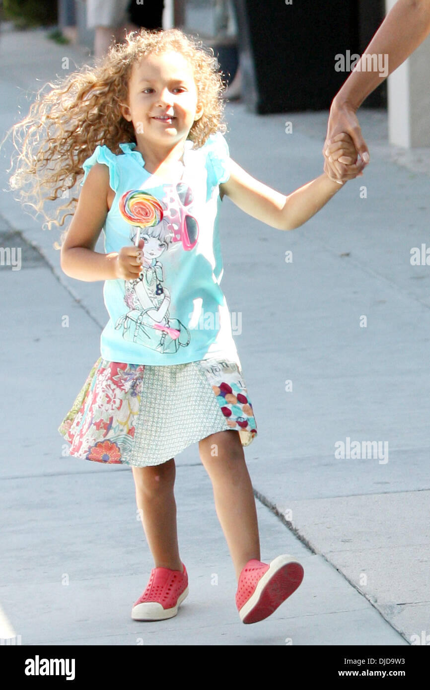 Halle Berry Daughter Hair