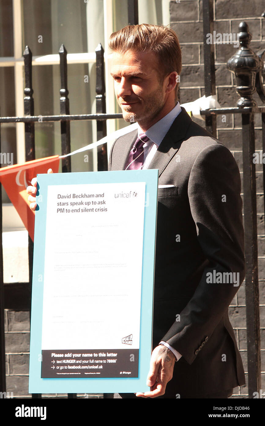 Number 12 downing street hi-res stock photography and images - Alamy