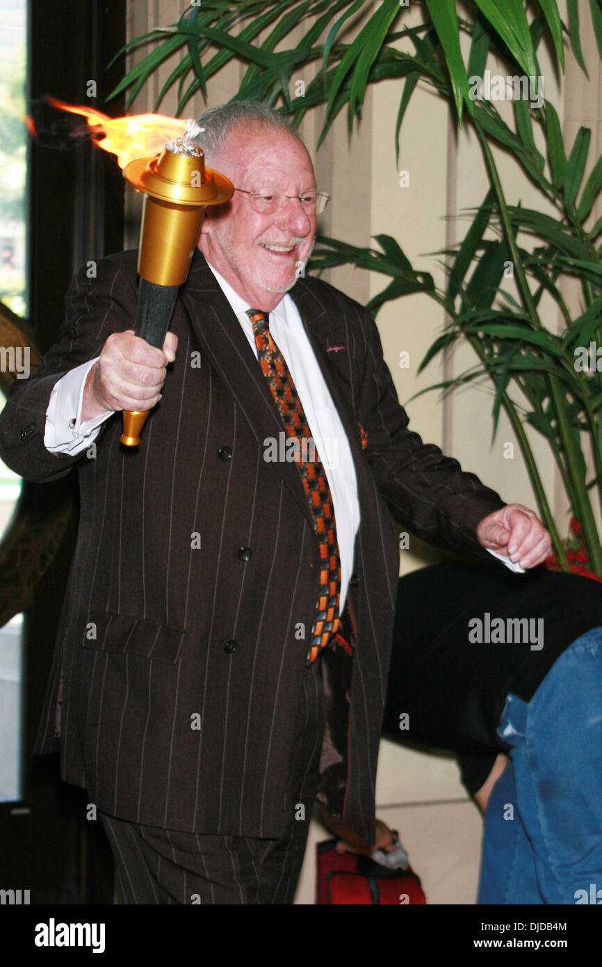 Anthony cools hi-res stock photography and images - Alamy