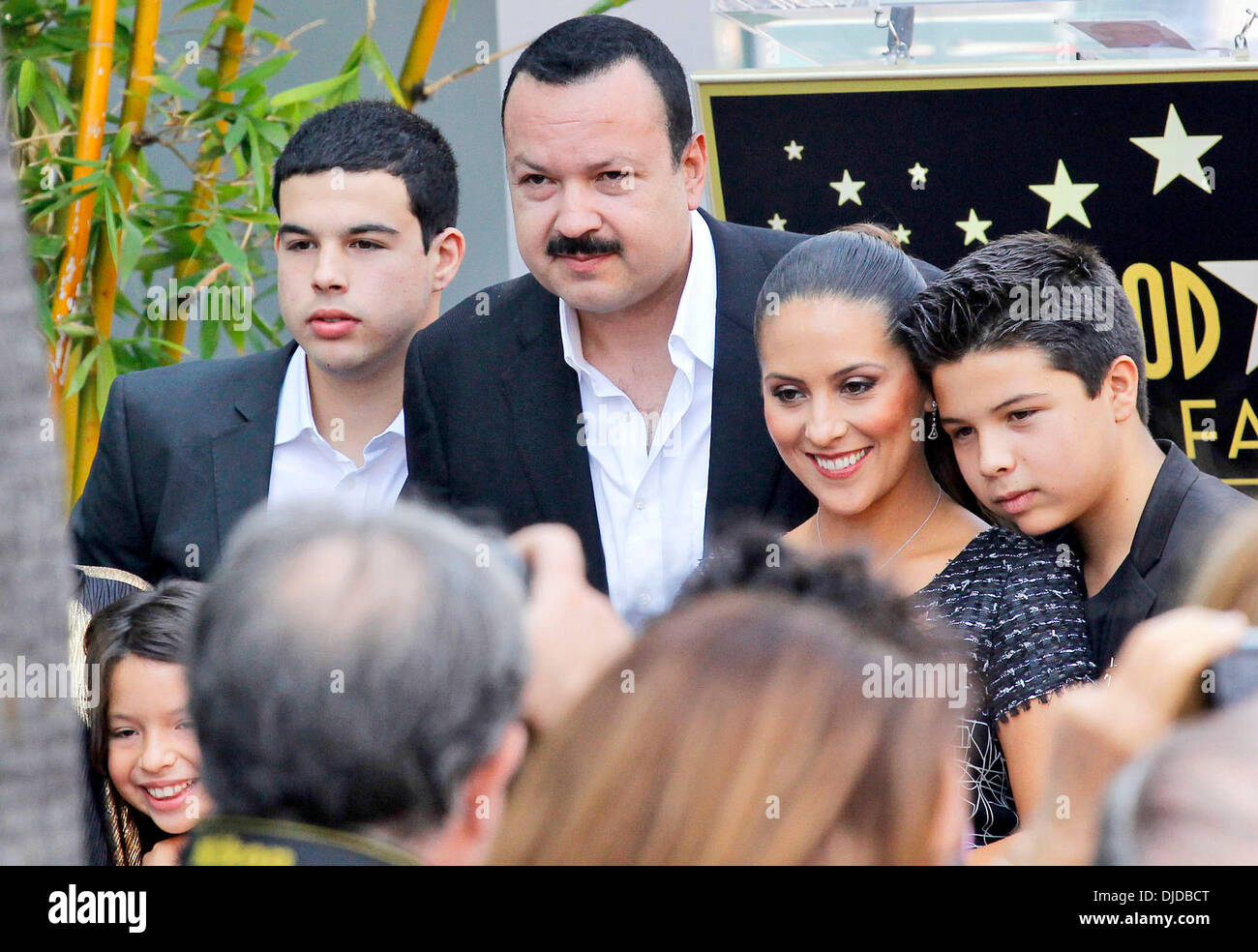 Pepe aguilar singer hi-res stock photography and images - Alamy