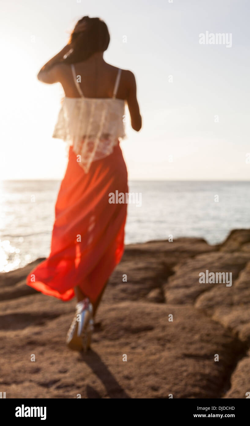 Very tall woman hi-res stock photography and images - Alamy