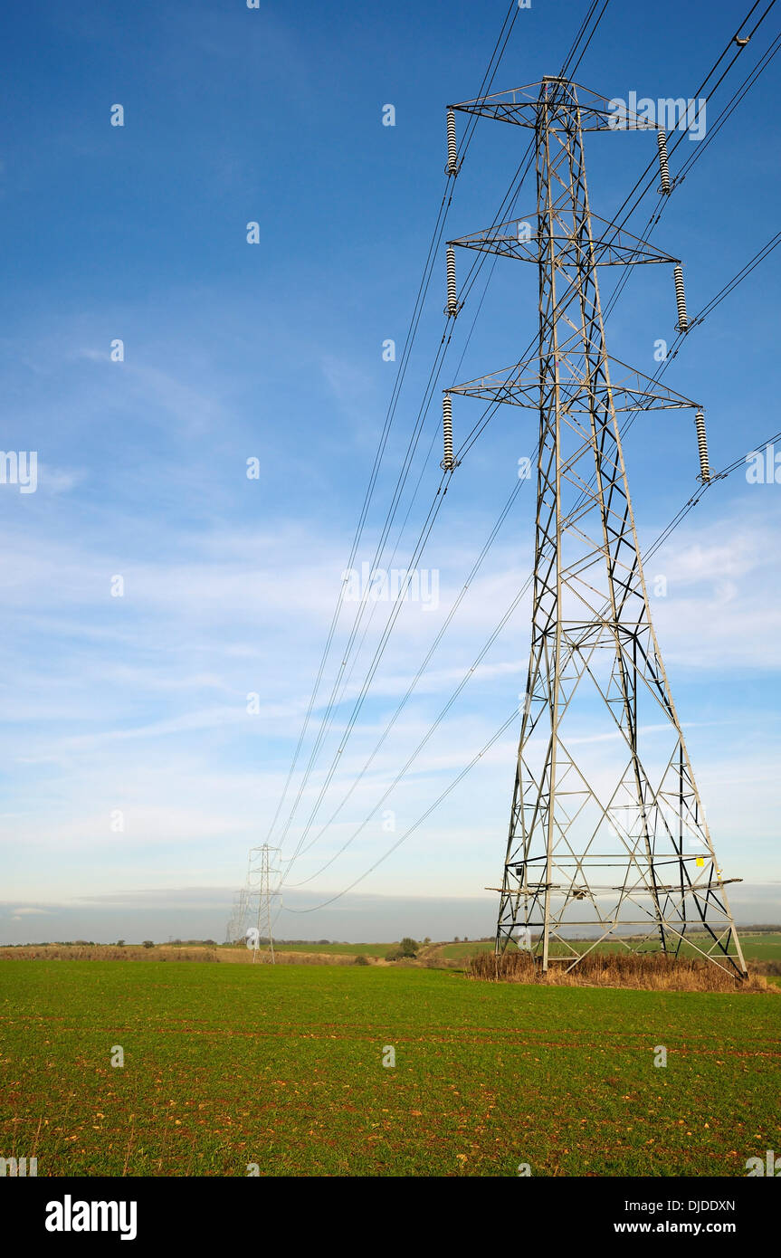Power lines hi-res stock photography and images - Alamy