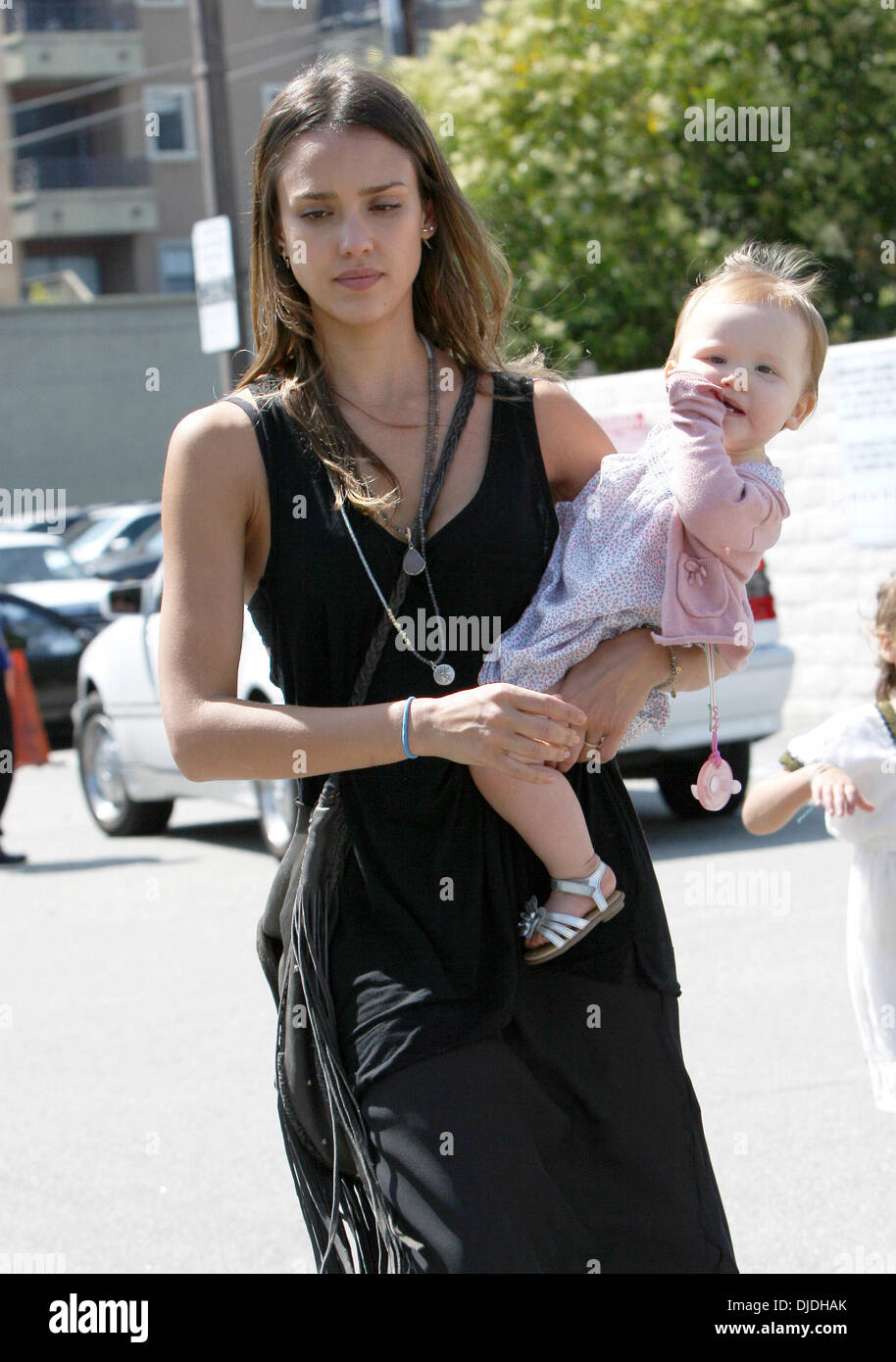 Haven garner warren and jessica alba hi-res stock photography and ...
