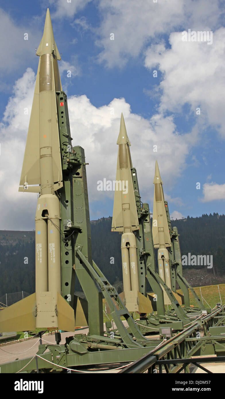 Military missile launch hi-res stock photography and images - Alamy