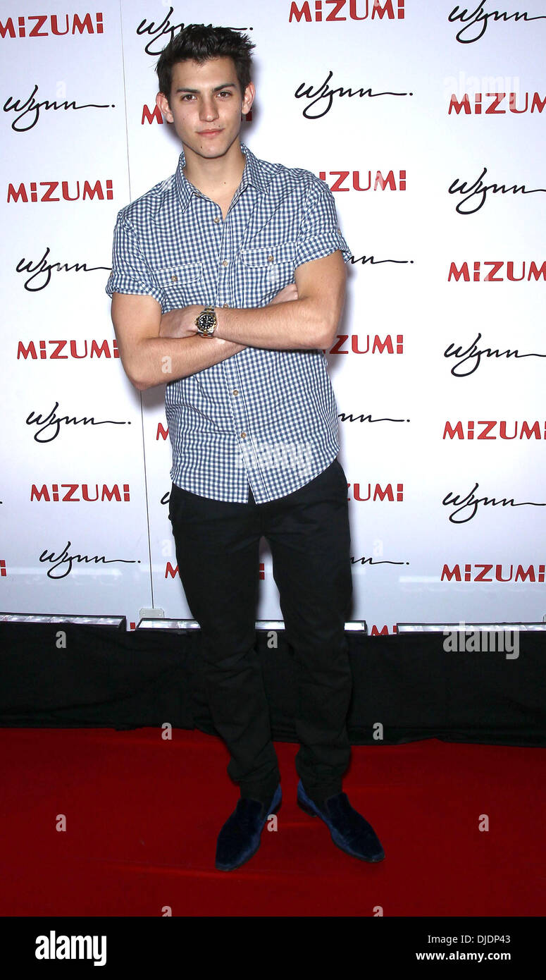 Nick hissom grand opening hi-res stock photography and images - Alamy