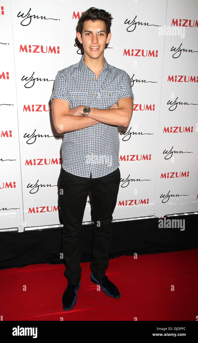 Nick Hissom Mizumi grand opening hosted by Steve Wynn at the Wynn ...