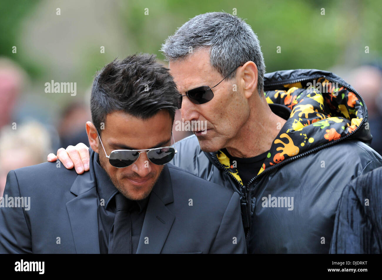 Uri geller hi-res stock photography and images - Alamy