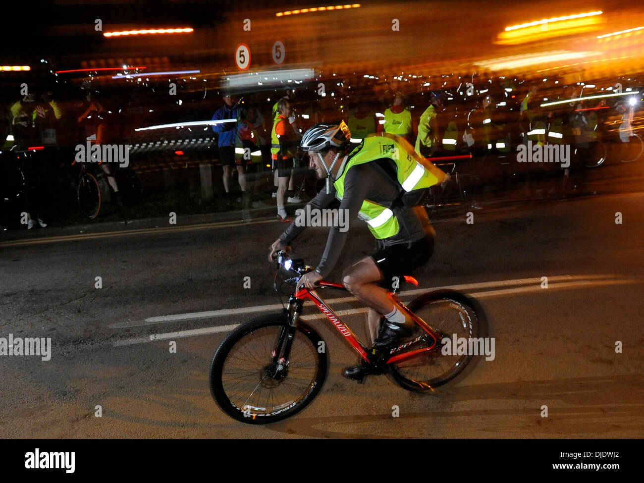 Charity bike ride hi-res stock photography and images - Alamy