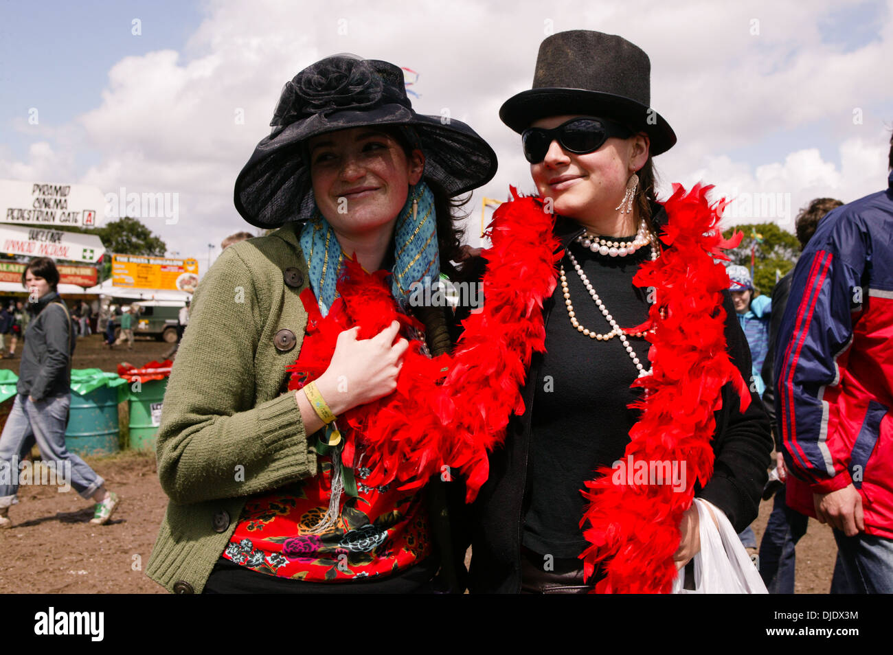 Glastonbury 2004 mud hi-res stock photography and images - Alamy