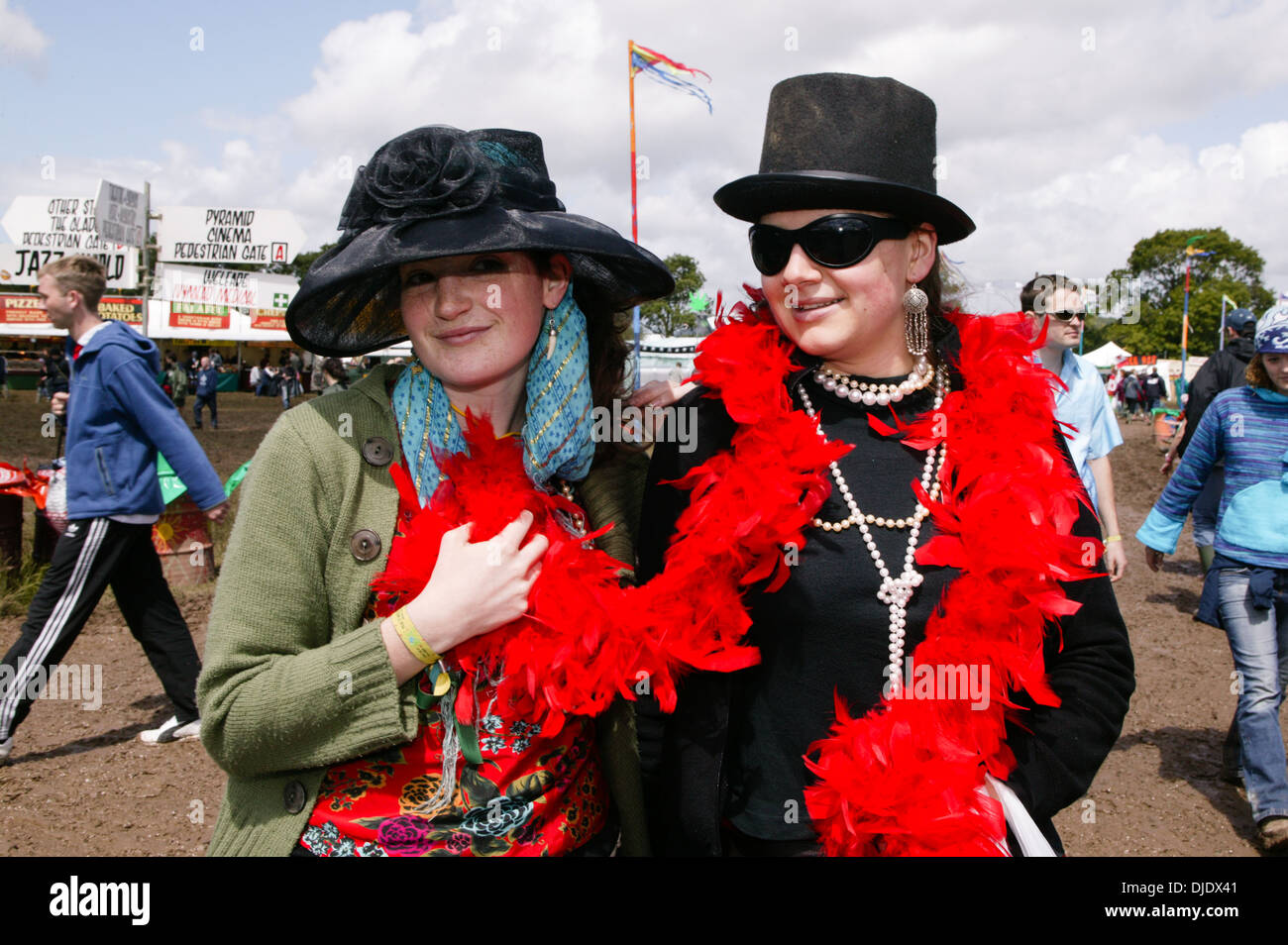 Girls at the Glastonbury Festival 2004, Somerset, England, United ...