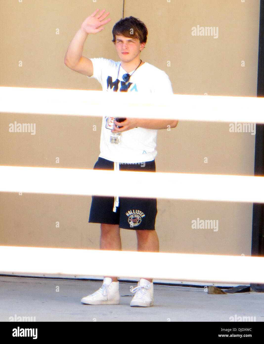 Josh devine drummer hi-res stock photography and images - Alamy