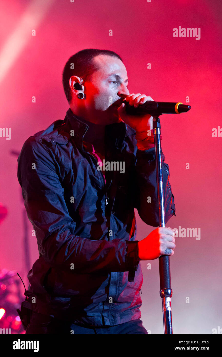 Chester Bennington of Linkin Park performing live on stage at the Pepsi ...