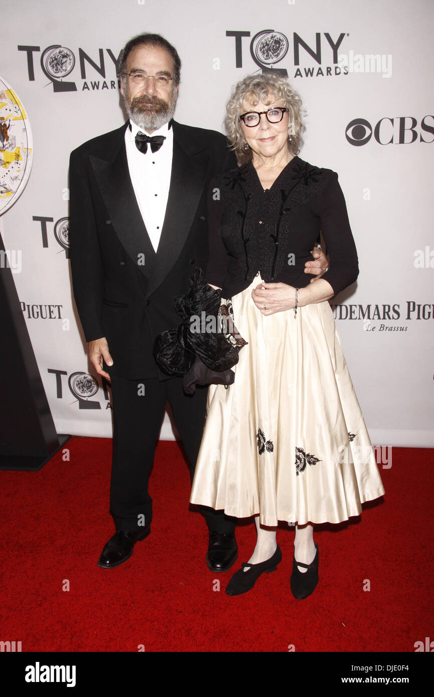 Kathryn Grody Wedding