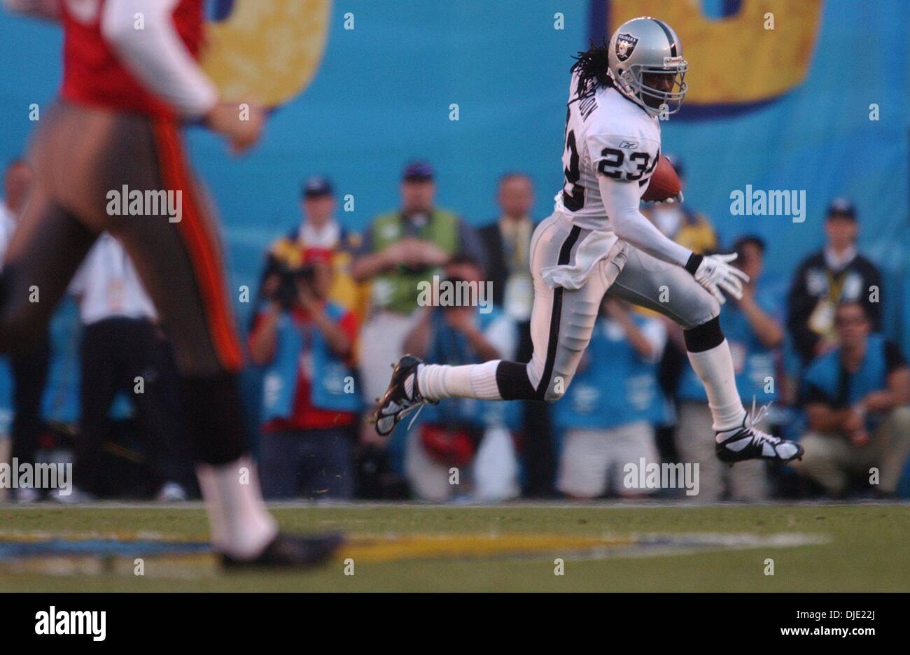 Darrien hi-res stock photography and images - Alamy