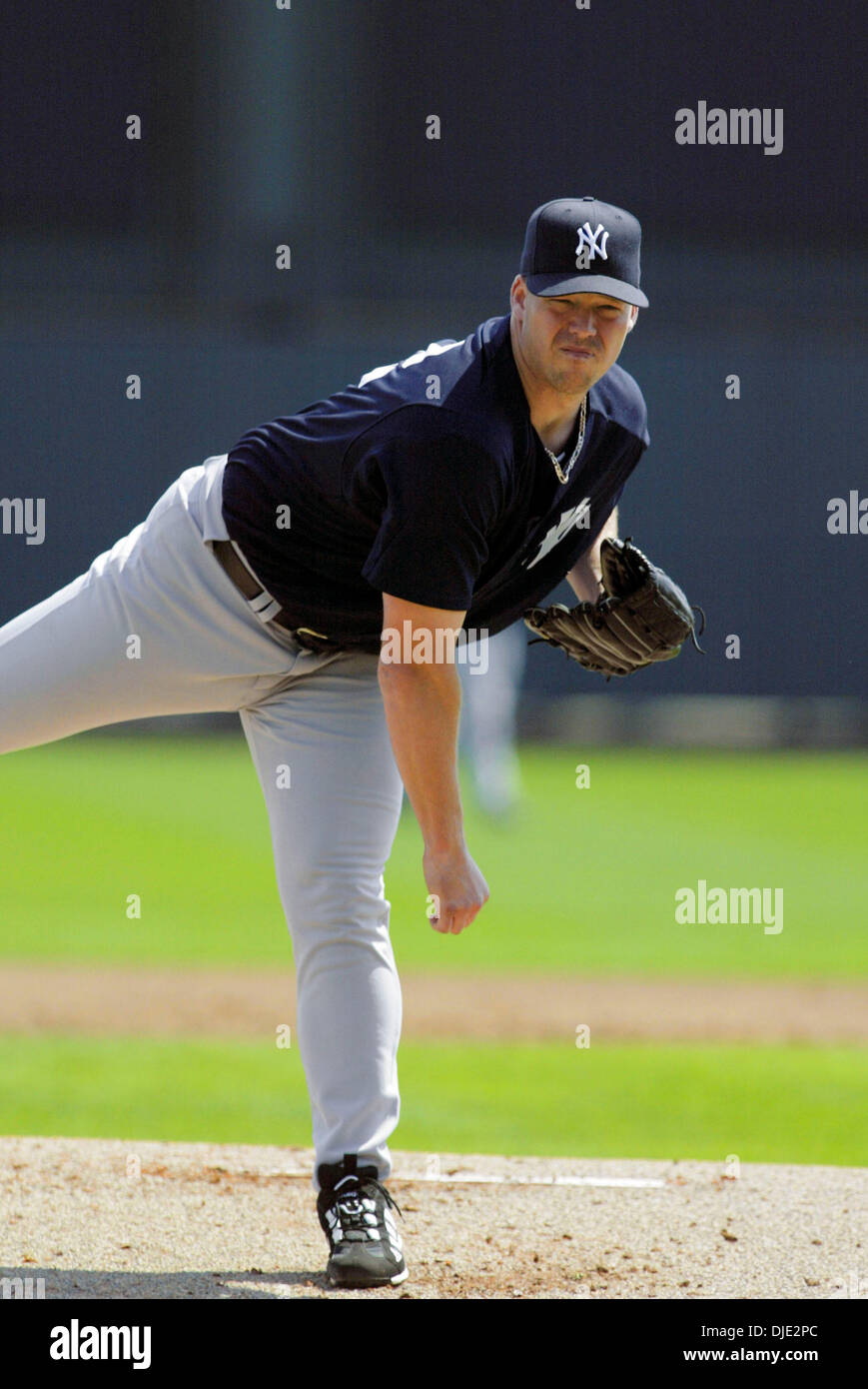 Tommy john surgery hi-res stock photography and images - Alamy